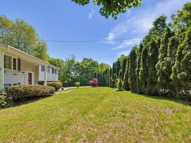 house with 3 bedroom, Holliston MA ES104835983