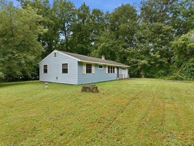 house with 3 bedroom, Holliston MA ES105353079