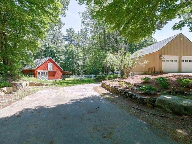 house with 3 bedroom, Hollis NH ES105093379