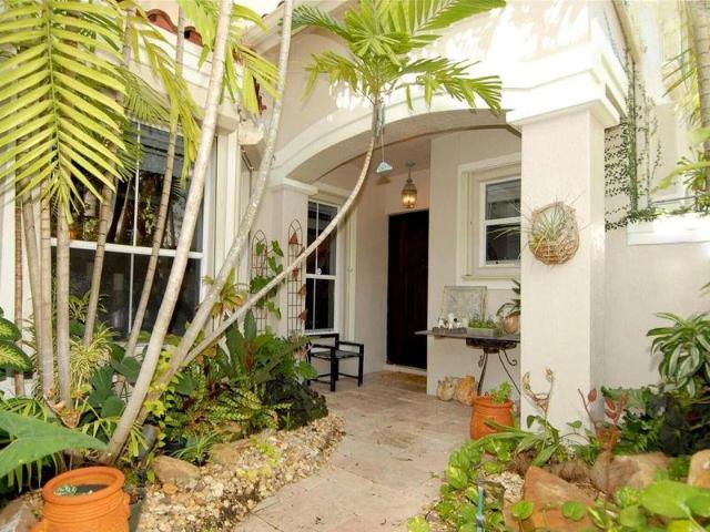 house with 3 bedroom, Hollywood FL ES100973241