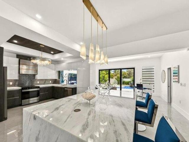 house with 3 bedroom, Hollywood FL ES104898697