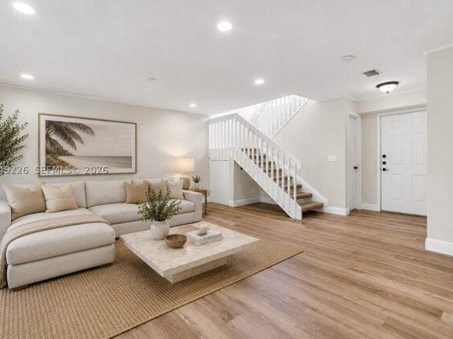 house with 3 bedroom, Hollywood FL ES104900890