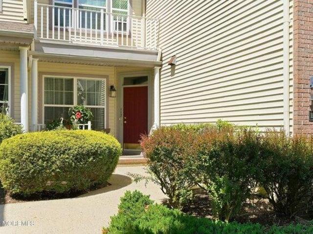 house with 3 bedroom, Holmdel NJ DLS102798635