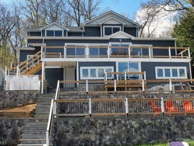 house with 3 bedroom, Hopatcong NJ DLS102585999