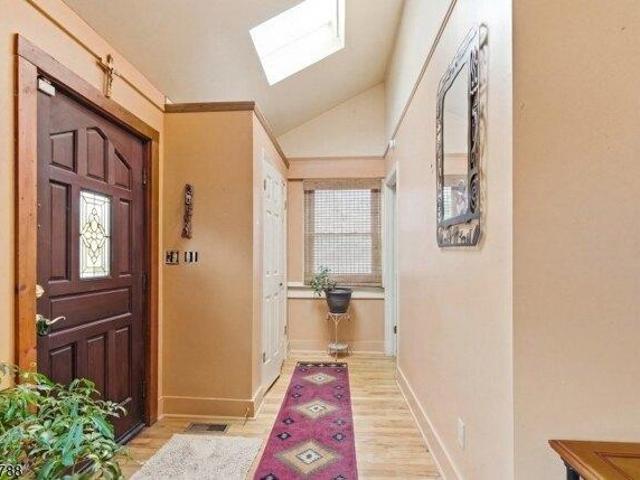 house with 3 bedroom, Hopatcong NJ DS102529992