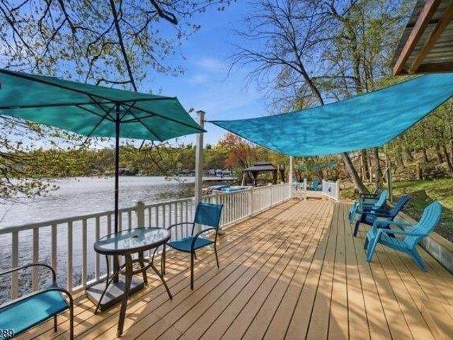 house with 3 bedroom, Hopatcong NJ DS102529388