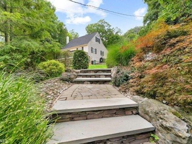 house with 3 bedroom, Hopatcong NJ ES104869581