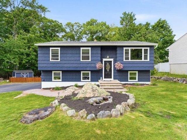 house with 3 bedroom, Hopatcong NJ ES104904762