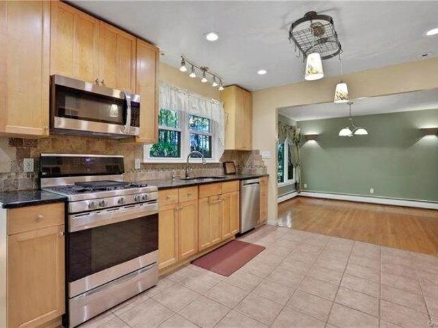house with 3 bedroom, Hopewell Junction NY ES103501147