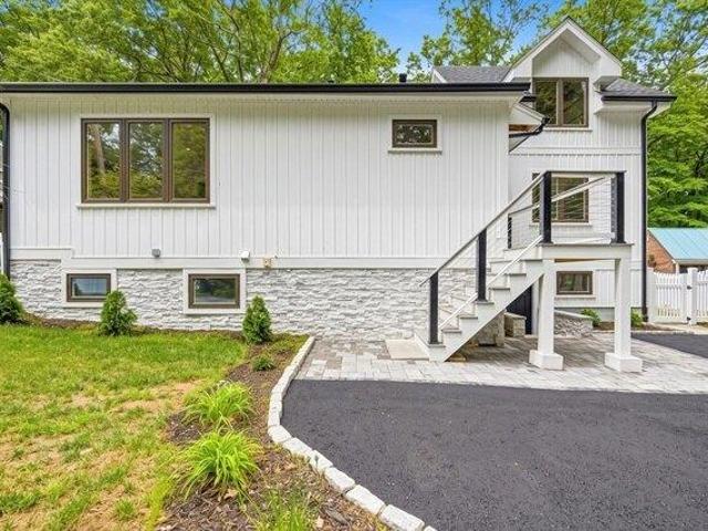 house with 3 bedroom, Hopkinton MA DS103774084