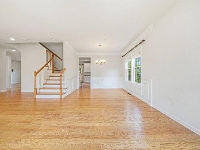 house with 3 bedroom, Hopkinton MA ES104232372