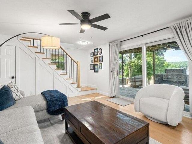 house with 3 bedroom, Hopkinton MA ES105174425