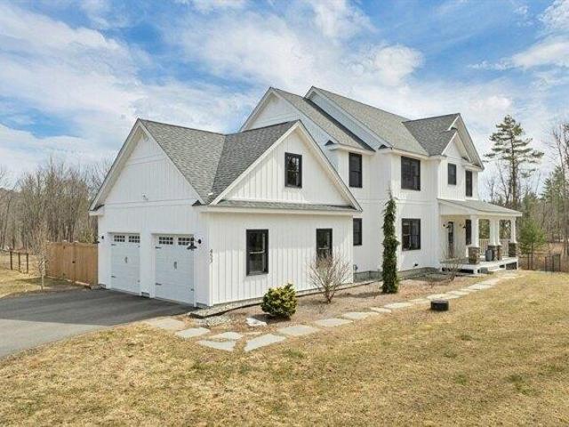 house with 3 bedroom, Hopkinton NH DLS102594856