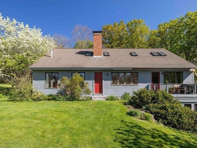 house with 3 bedroom, Hopkinton NH DS102372911