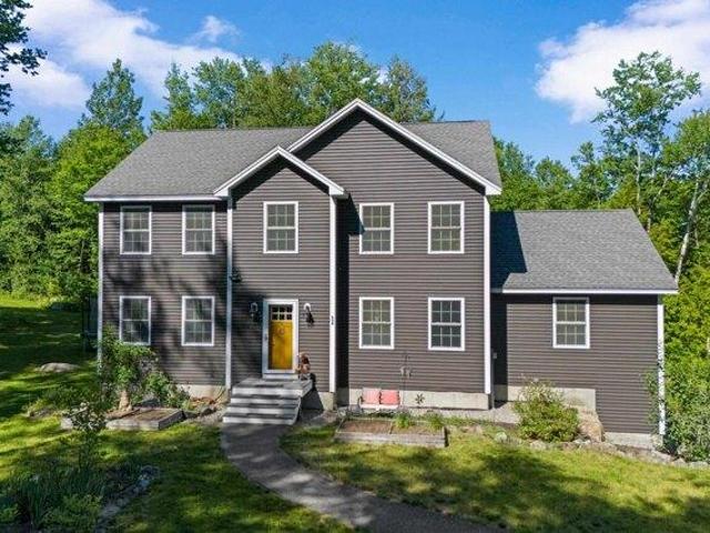 house with 3 bedroom, Hopkinton NH ES105107970