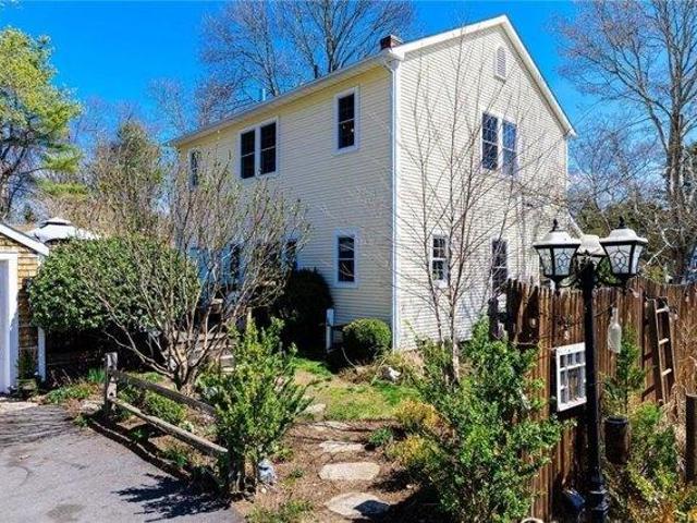 house with 3 bedroom, Hopkinton RI DS102255666