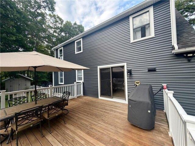 house with 3 bedroom, Hopkinton RI ES105159812