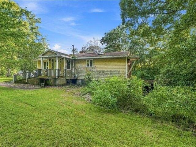 house with 3 bedroom, Hopkinton RI ES105257014