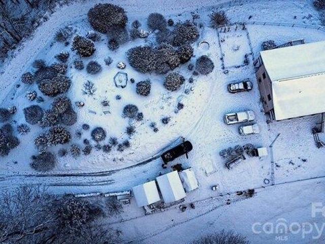house with 3 bedroom, Hot Springs NC ES103601660