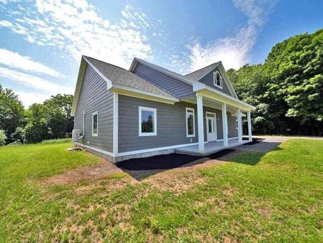 house with 3 bedroom, Houlton ME ES104150662