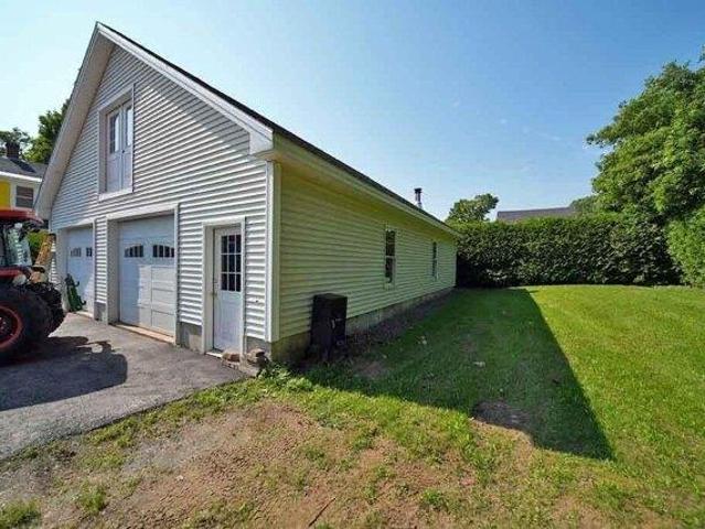 house with 3 bedroom, Houlton ME ES104570523