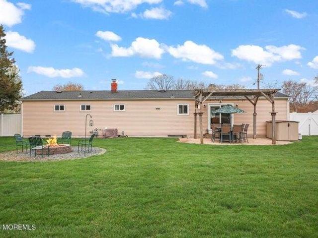 house with 3 bedroom, Howell NJ DLS102728188