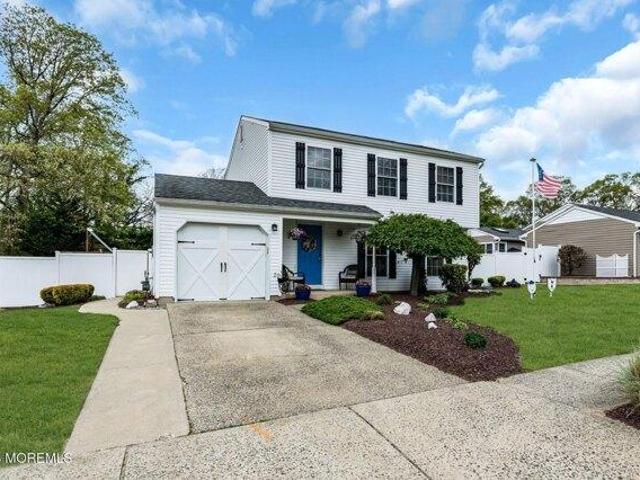 house with 3 bedroom, Howell NJ DLS102775574
