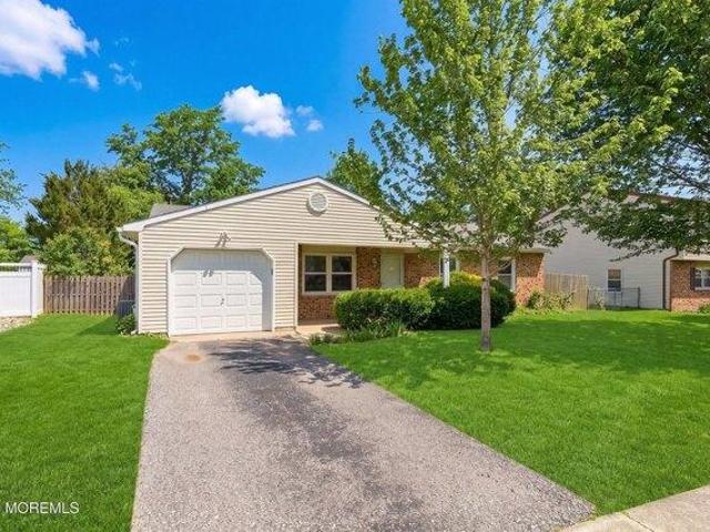 house with 3 bedroom, Howell NJ DS102029809