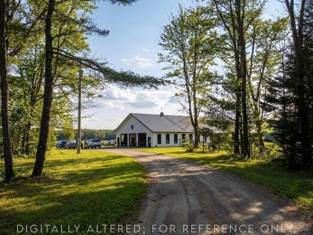 house with 3 bedroom, Howland ME ES105140033