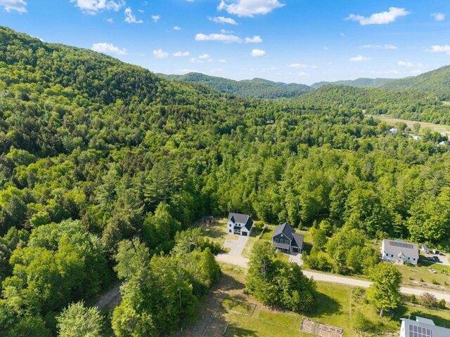 house with 3 bedroom, Huntington VT ES103665023