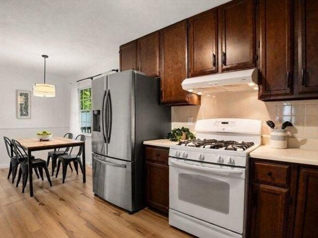house with 3 bedroom, Hudson MA ES103222277