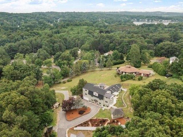 house with 3 bedroom, Hudson MA ES105061434