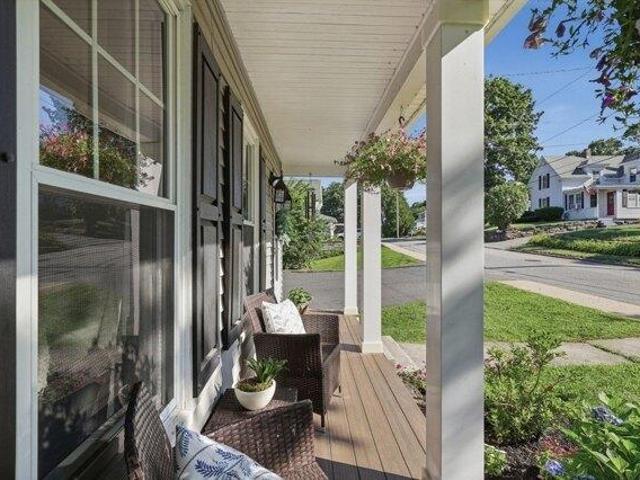 house with 3 bedroom, Hudson MA ES105083014