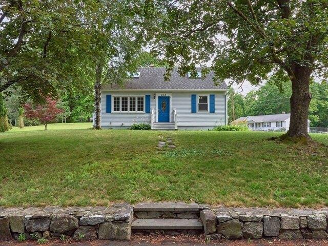 house with 3 bedroom, Hudson MA ES105094538