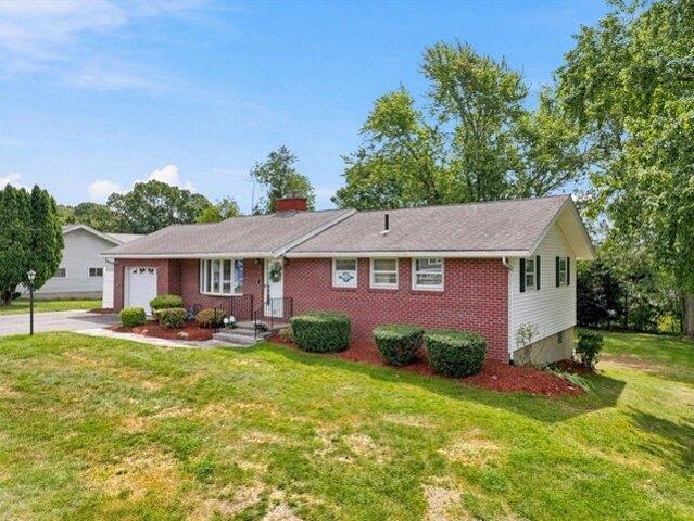 house with 3 bedroom, Hudson MA ES105239891