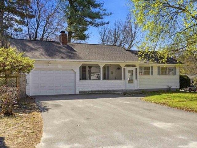 house with 3 bedroom, Hudson NH DLS102635827