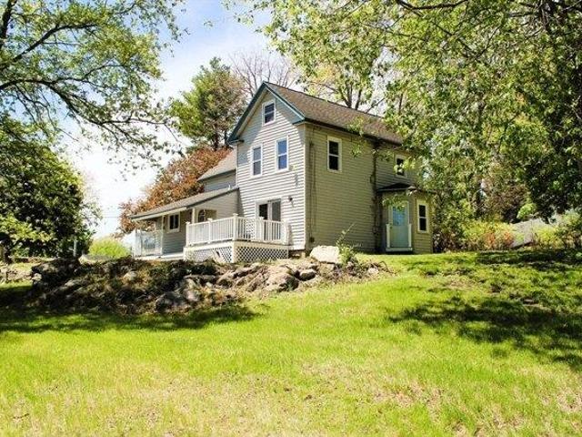 house with 3 bedroom, Hudson NH DS102634137