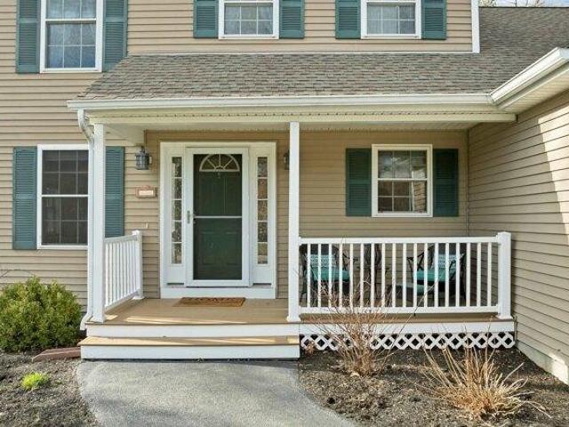 house with 3 bedroom, Hudson NH DS102000173