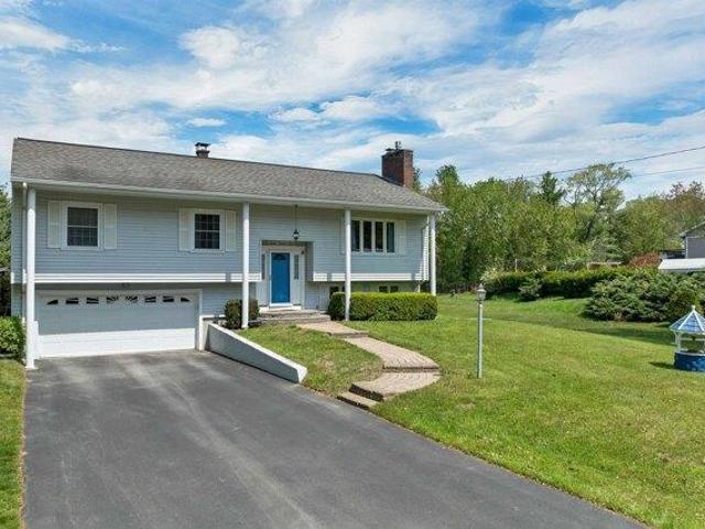 house with 3 bedroom, Hudson NH DS103220643