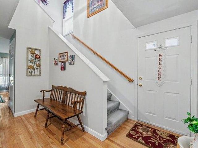 house with 3 bedroom, Hudson NH DS104376278