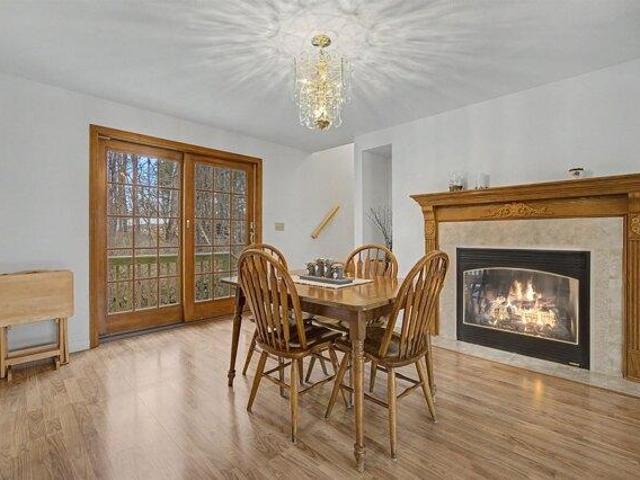 house with 3 bedroom, Hudson NH ES103220820