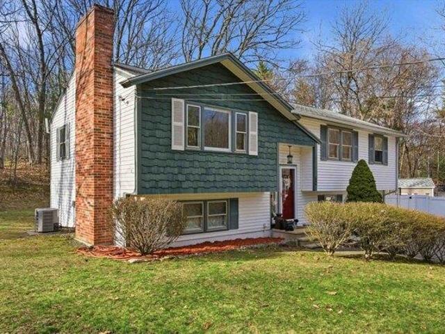 house with 3 bedroom, Hudson NH ES103223384