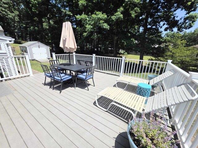 house with 3 bedroom, Hudson NH ES104045422