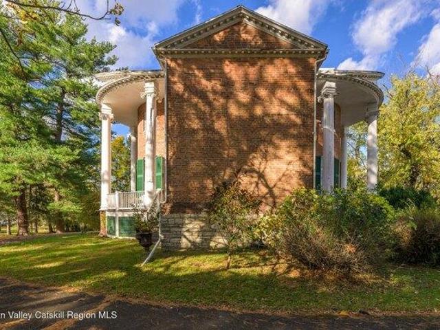house with 3 bedroom, Hudson NY ES103621557