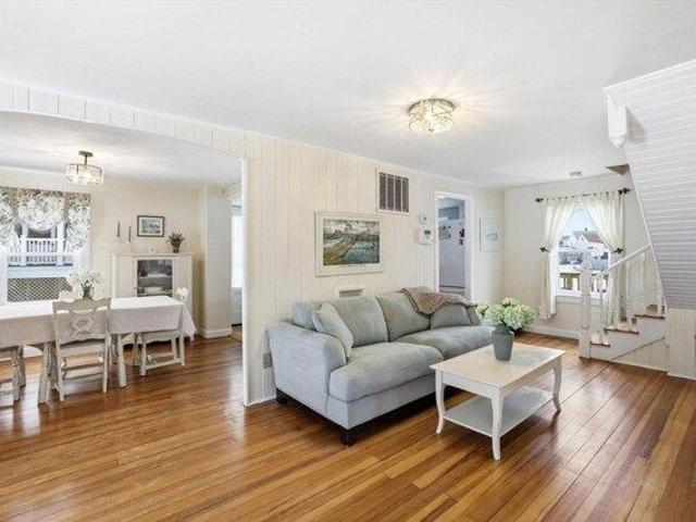 house with 3 bedroom, Hull MA DS102778338