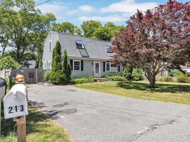 house with 3 bedroom, Hyannis MA DS104376524