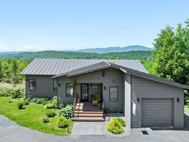 house with 3 bedroom, Hyde Park VT DS103438259