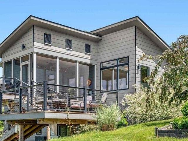 house with 3 bedroom, Hyde Park VT ES104232546
