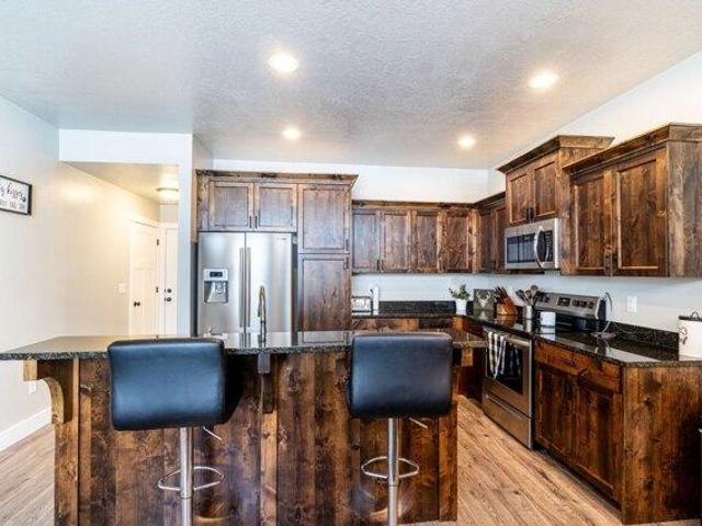 house with 3 bedroom, Hyrum UT ES103501563