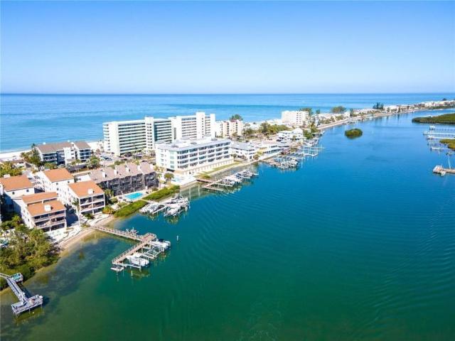 house with 3 bedroom, Indian Shores FL DLS102659503